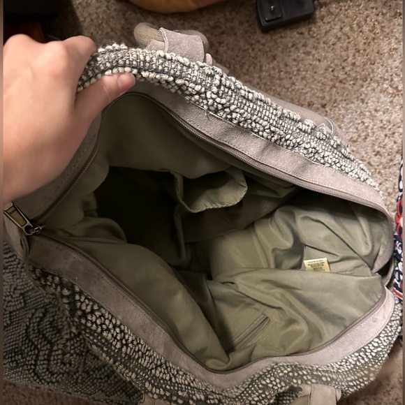 Vici | Bags | Vici Travel Tote You Can Fit A Lot In Here Very Useful ...